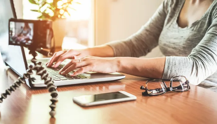 AKOOL Launches Innovative Real-Time Face Swap and Streaming Avatar Features